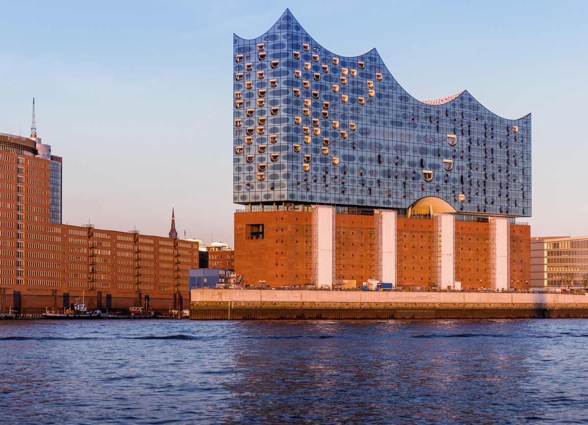 Interaktive Live-Visual Show für die Elbphilharmonie Hamburg