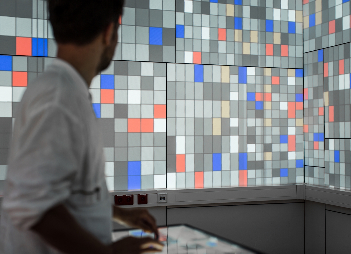 The interactive experience room was created from a Mondrian design